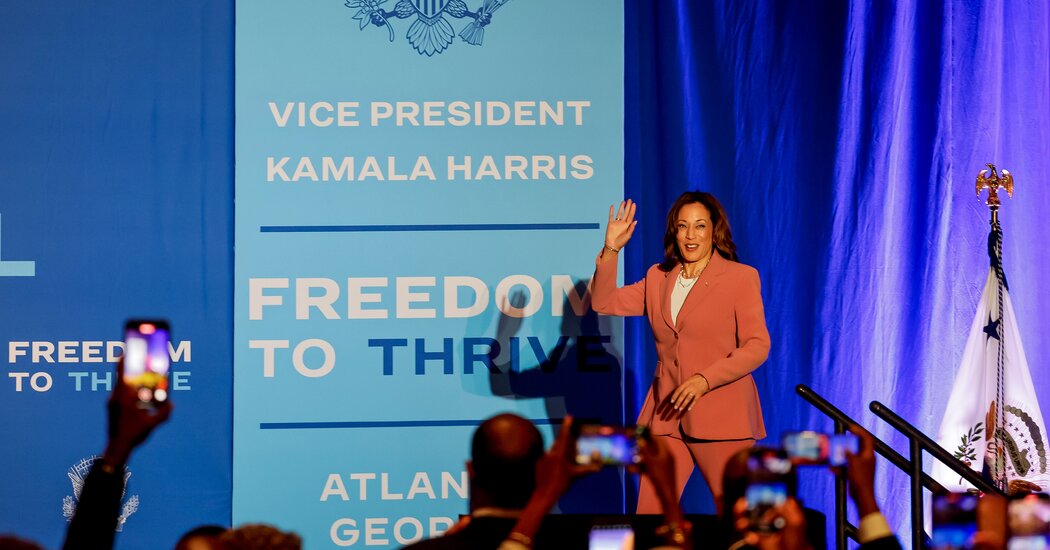 Kamala Harris Leads Push to Shore Up Democratic Support From Black ...